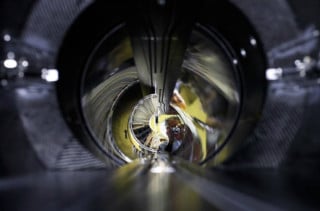 Stunning Photo Set Shows The Beauty of The World's Largest Particle ...