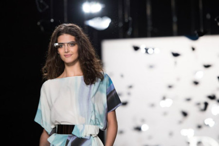 Google Glass Camera Glasses Used by Runway Models as a Fashion ...