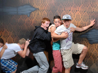 The Art of Photographing People Being Scared Out of Their Minds | PetaPixel