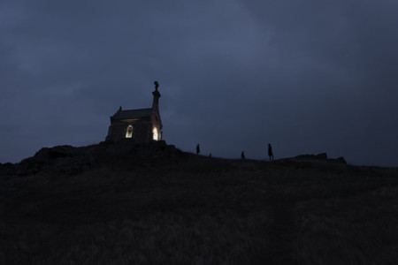 Photos of a World in Darkness Illuminated by Single Sources of Light ...