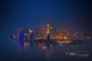 Impressive Time-Lapse Tour of Shanghai | PetaPixel