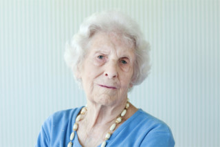 Centenarians: Portraits of People Over One Hundred Years Old | PetaPixel
