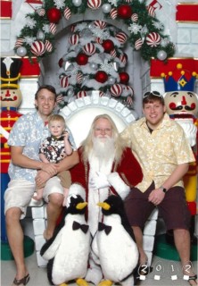 These Two Brothers Have Had Their Photo Taken with Santa for 30 Years ...