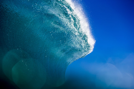 A Look Into the Life and Work of Surf Photographer Zak Noyle | PetaPixel