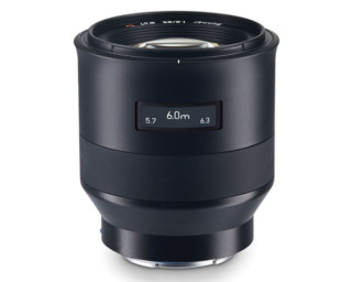 Zeiss Batis: The First Ever Lenses with OLED Displays, Delivers FF ...