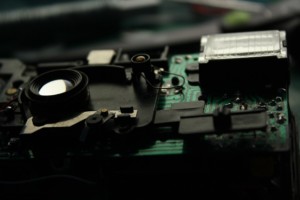 A Brief History of the Camera Flash, From Explosive Powder to LED ...