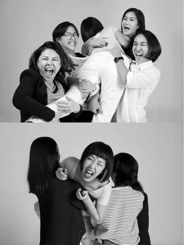 Photographer Captures Both Sides of Emotional Hugs | PetaPixel