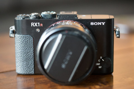 Review: The Sony RX1R II is Excellent, Extravagant, and Overpriced ...
