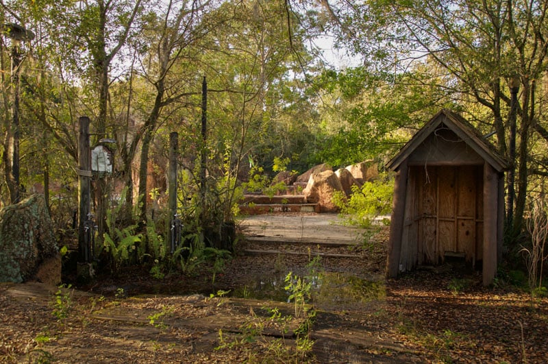 Photos of an Abandoned Disney World Being Reclaimed by Nature | PetaPixel