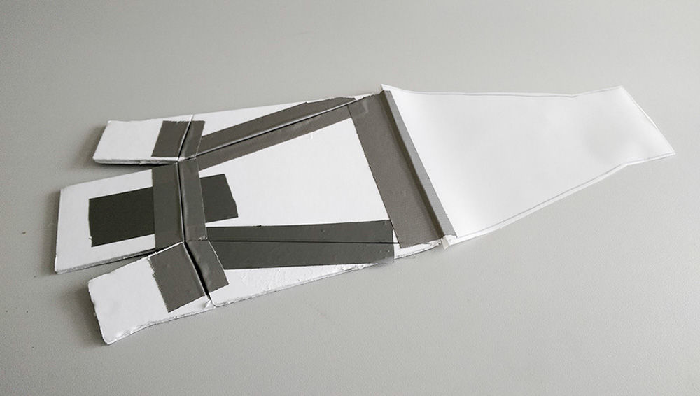 DIY: How to Make Your Own Flash Diffuser for Macro Photography | PetaPixel