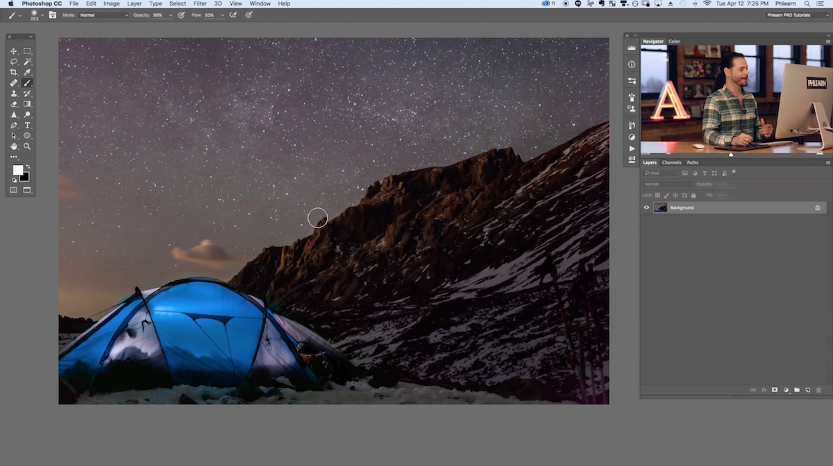 How to Fake the Northern Lights in Photoshop | PetaPixel