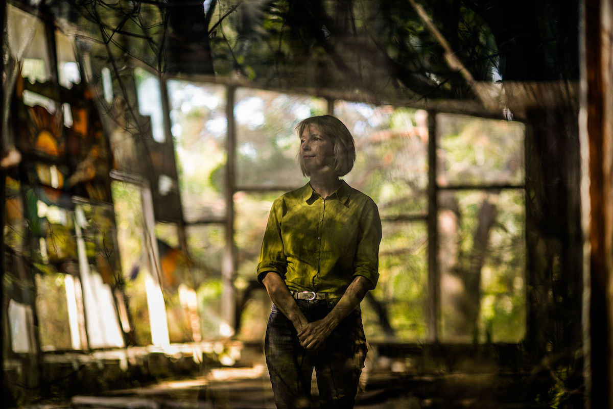 Photographer Returns to Chernobyl 30 Years Later with Former Residents ...