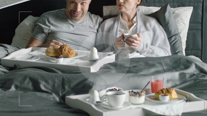 The Fame-Seeking Models Who Pose for IKEA Photo Shoots | PetaPixel