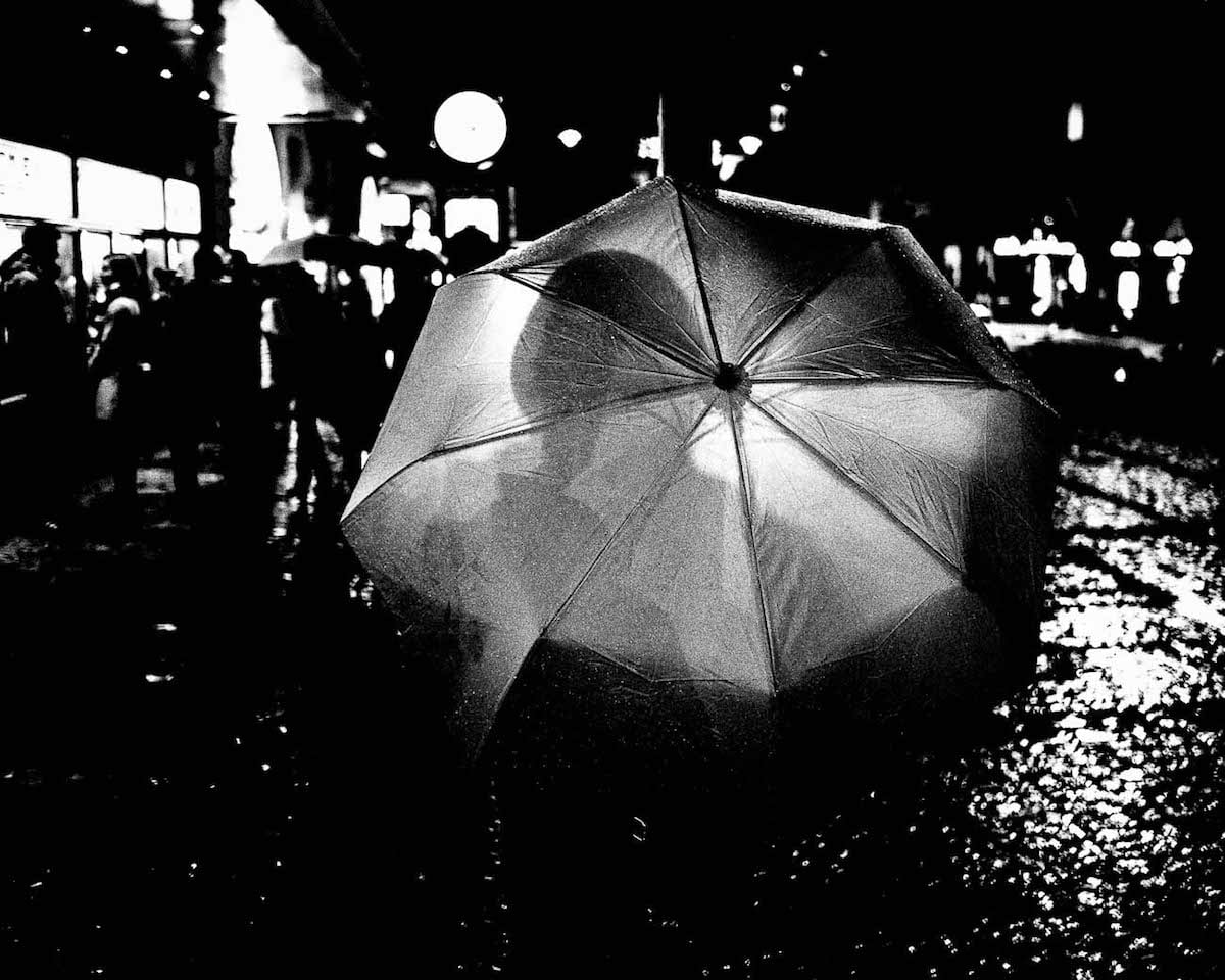 Street Photography in the Rain: 3 Lessons Learned | PetaPixel