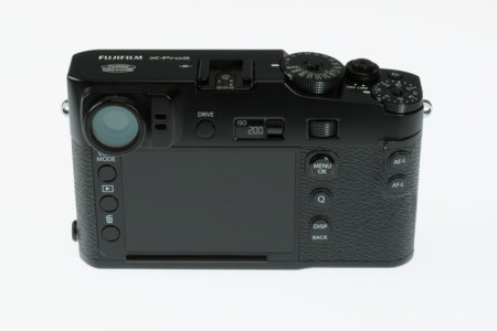 How the Fujifilm X-Pro2 Was Designed for 'Decisive Usability' | PetaPixel