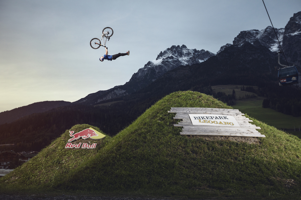 Guy Attaches Studio Strobe to a Drone for Crazy Extreme Sports Shots ...