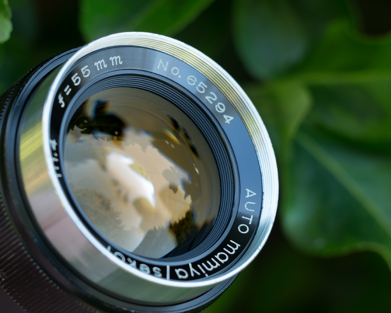 Yard Sale Find: $10 for an Amazing Portrait Lens | PetaPixel