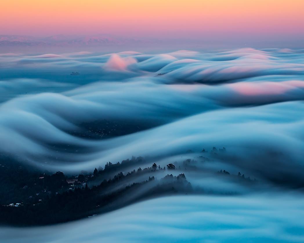Long Exposure Photos of 'Fog Waves' | PetaPixel
