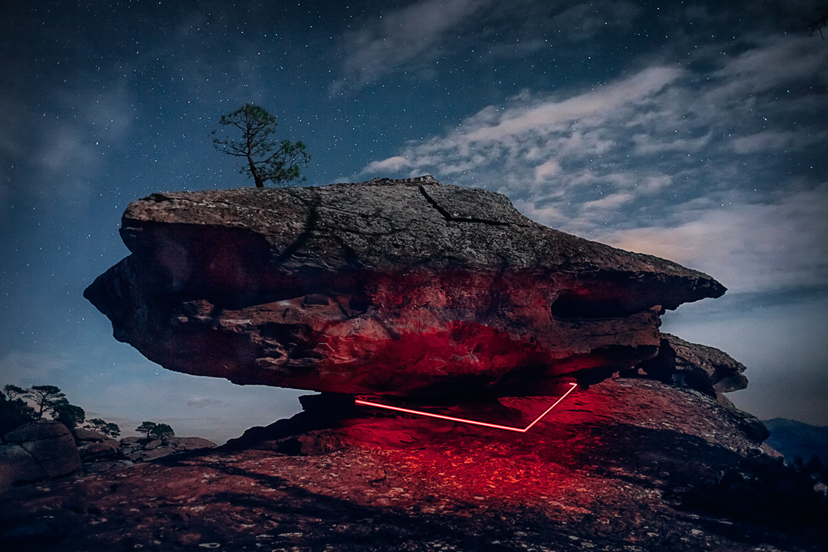 Photographer Shoots Shapes of Light in Spanish Landscapes | PetaPixel