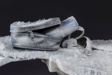 How to Shoot 'Frozen' Action Sports Athletes in a Photo Studio | PetaPixel