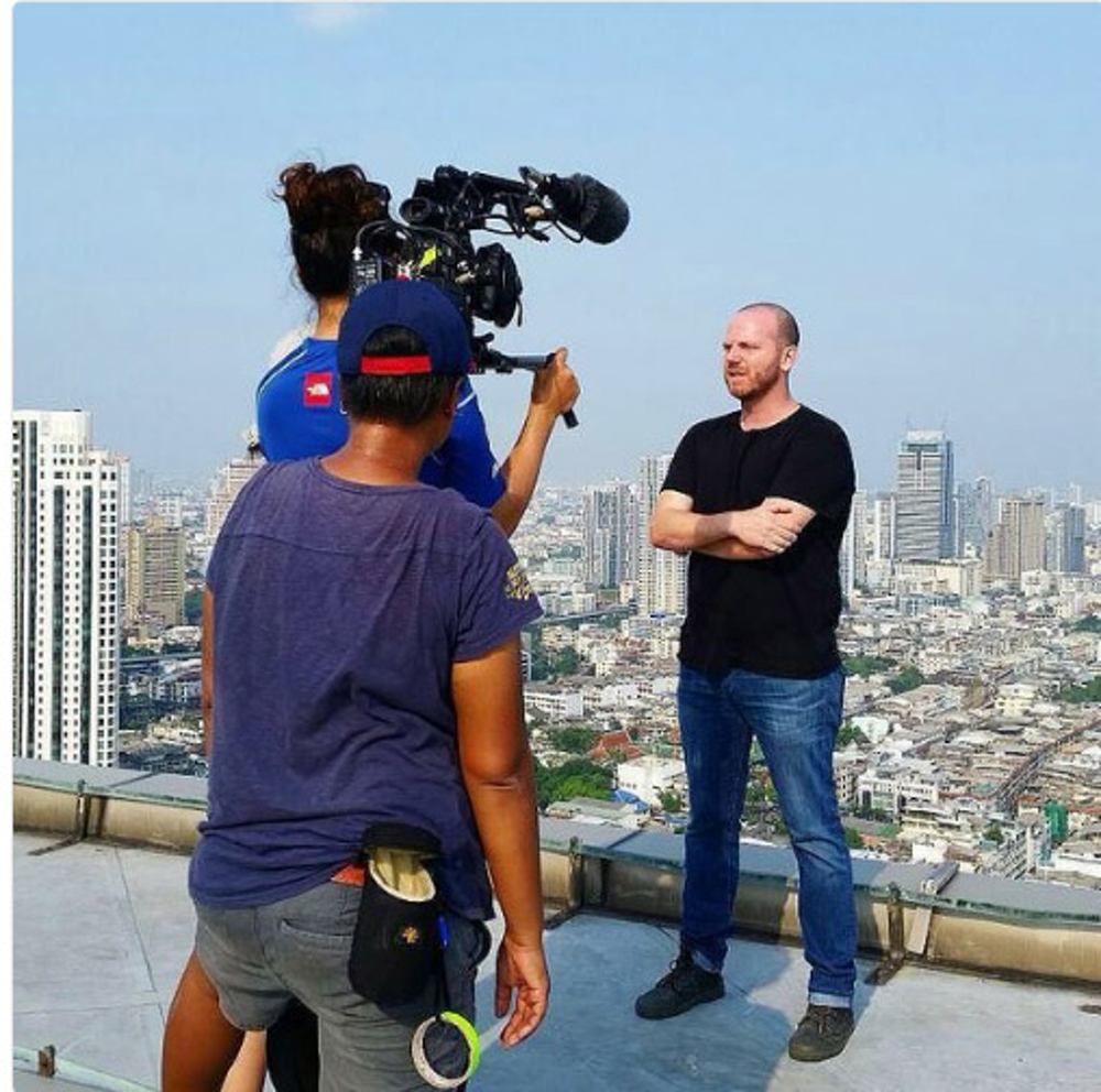 The Photographer’s Guide To Choosing the Right Bio Picture | PetaPixel