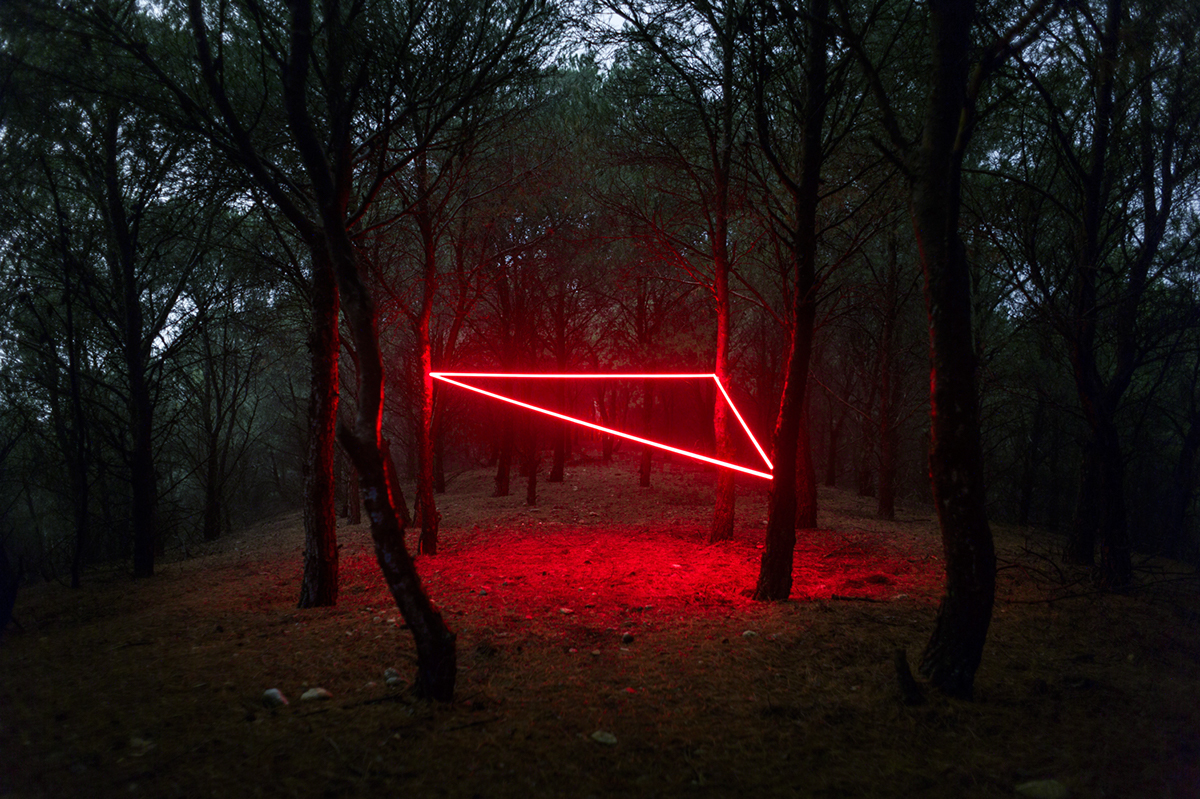 Photographer Shoots Shapes of Light in Spanish Landscapes | PetaPixel