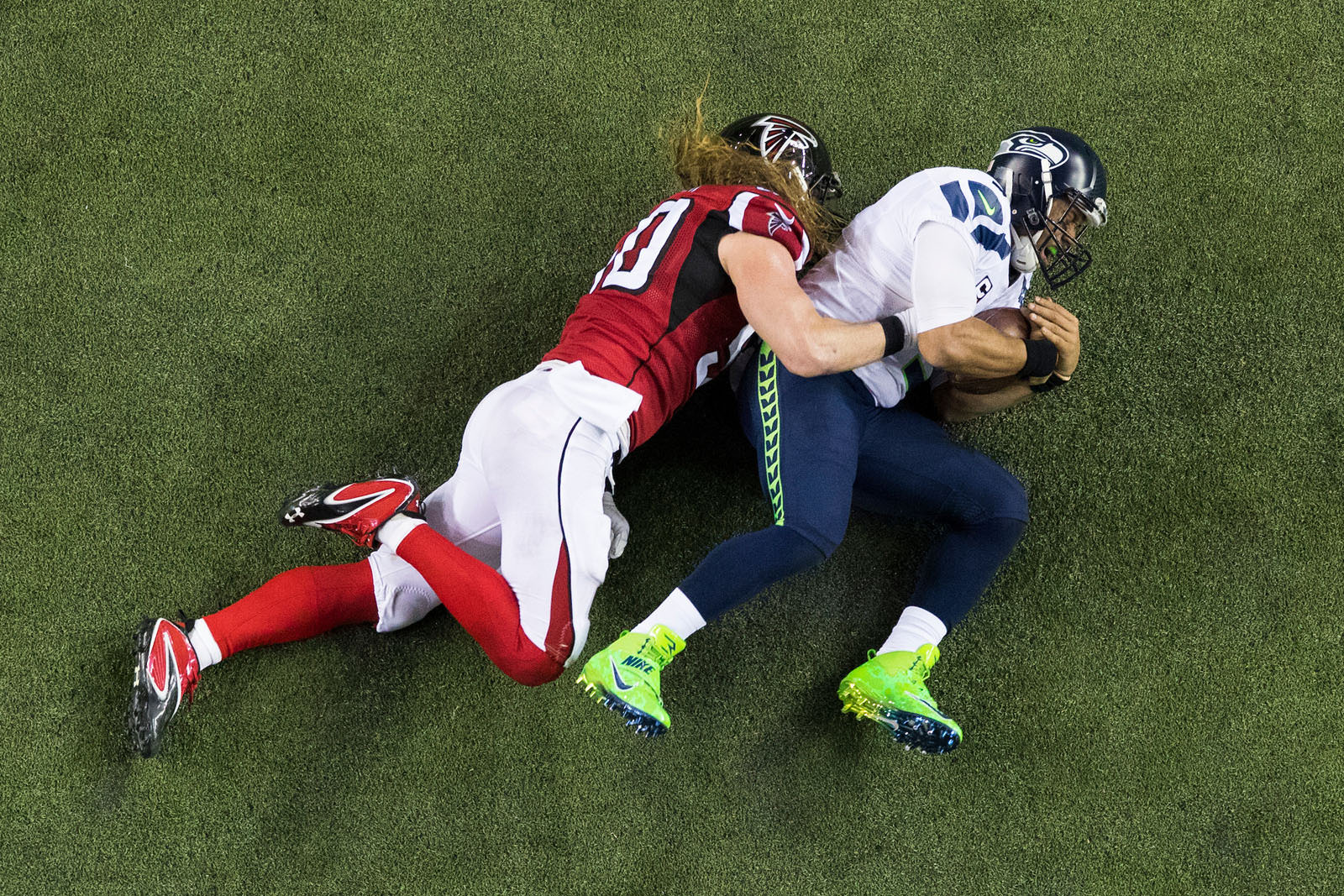 I Photographed an NFL Game from the Stadium Catwalk | PetaPixel