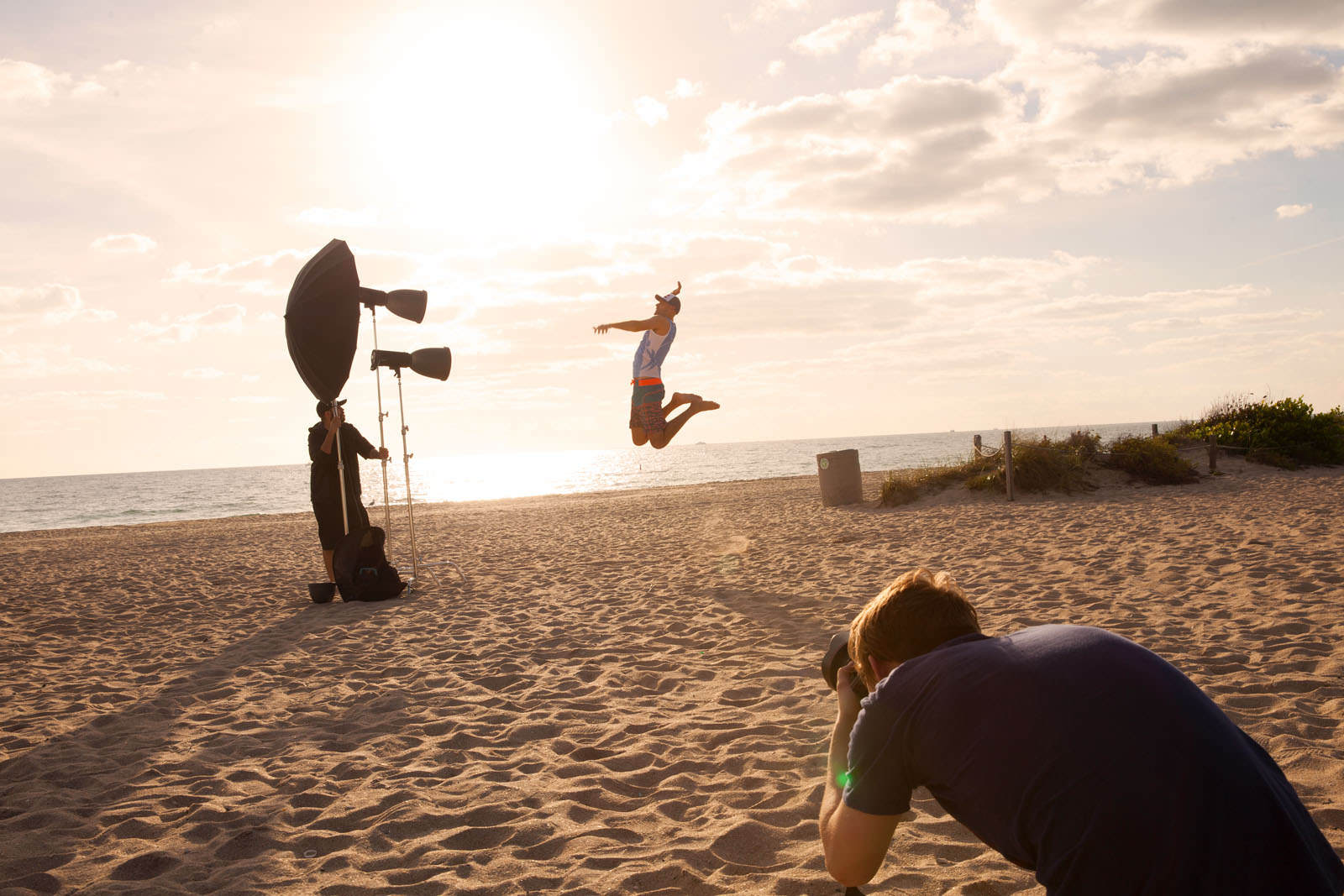 Photos of Volleyball Stars Spiking the Sun | PetaPixel