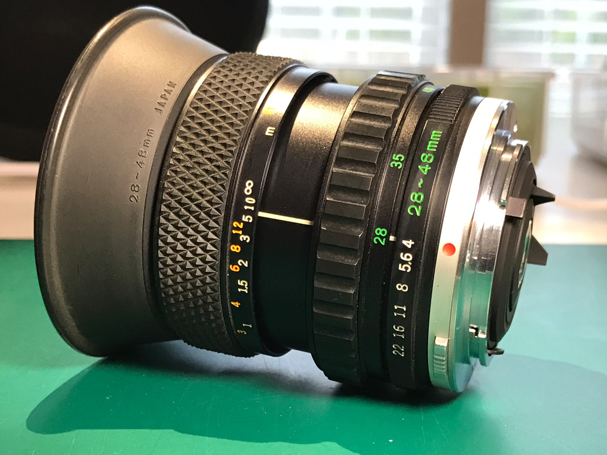 This Early 80s Wide-Angle Zoom is a True Gem... and Dirt Cheap, Too ...