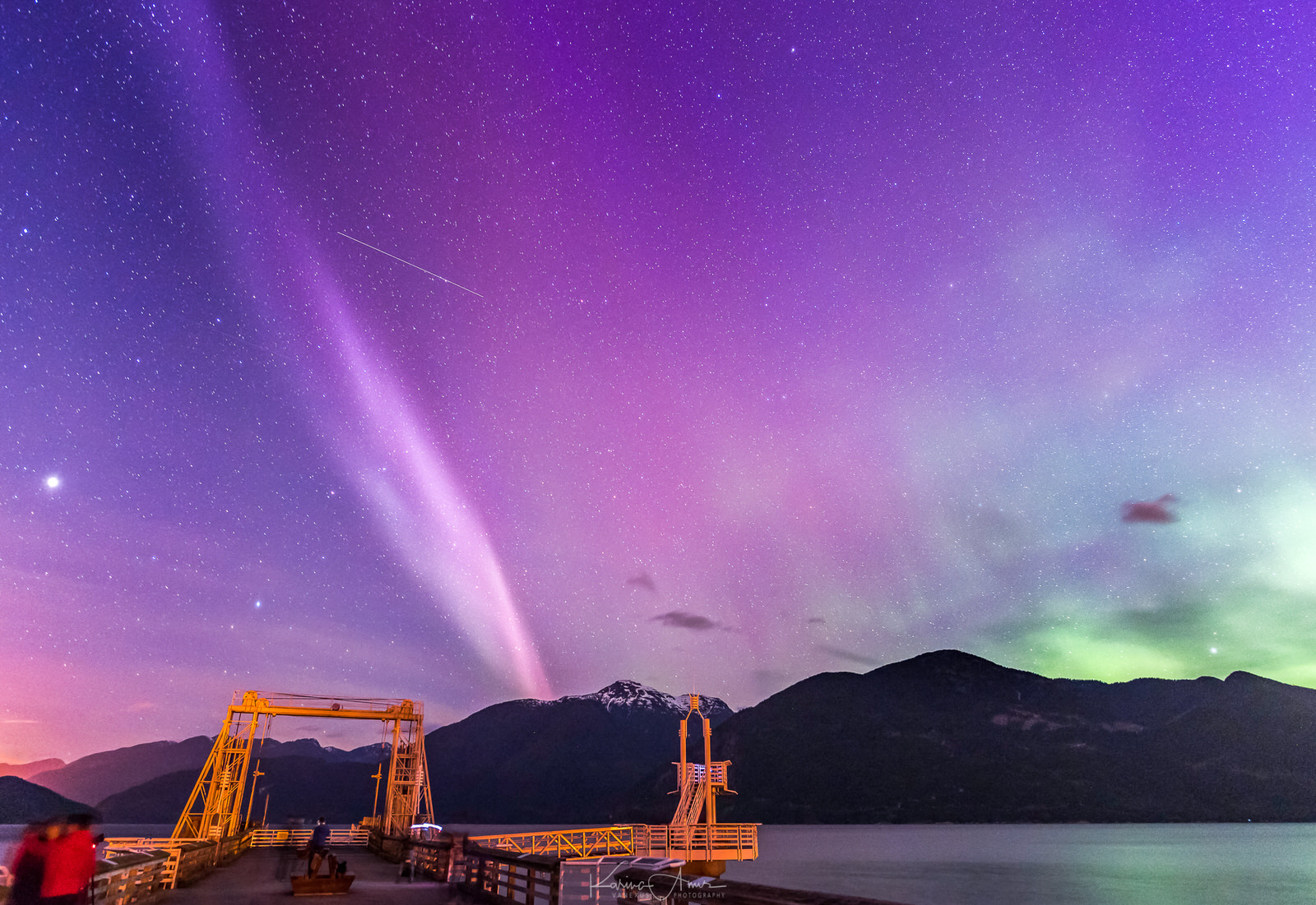 Aurora Photographers Spot New Night Sky Phenomenon, Name it 'Steve ...