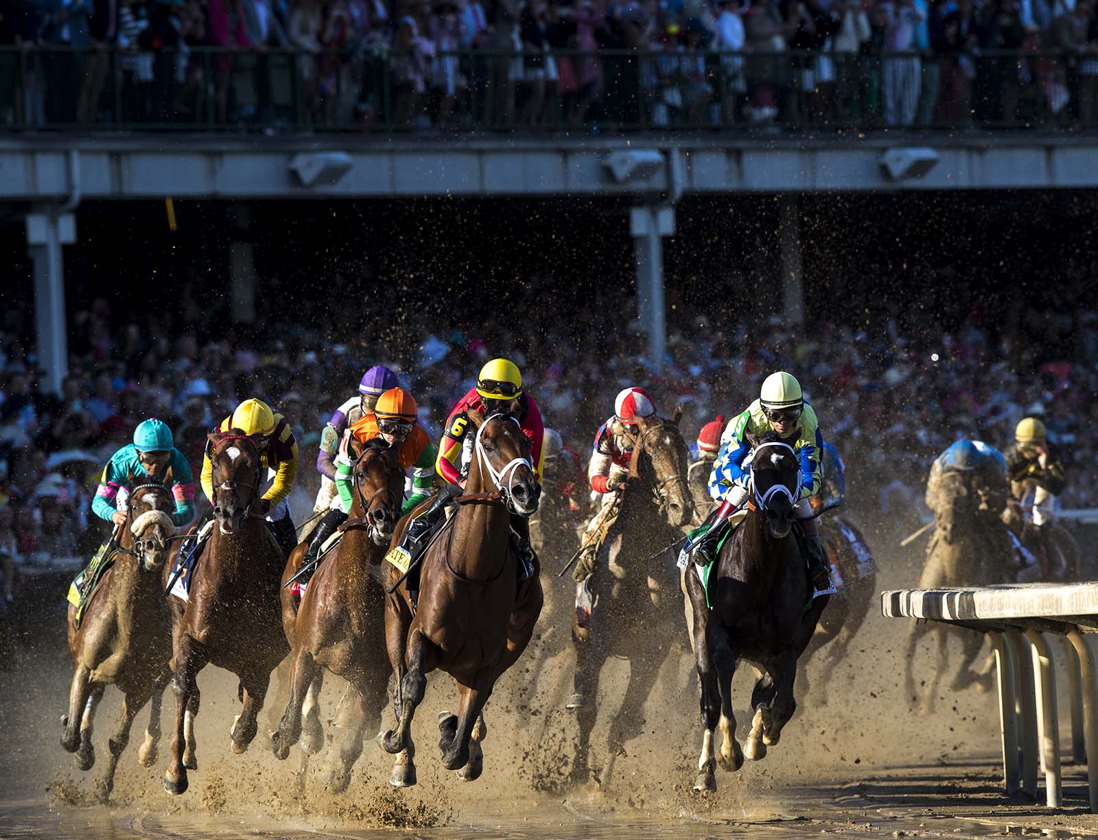 How Photographer Bill Frakes Used 41 DSLRs to Shoot the Kentucky Derby ...