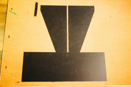 How to Build Your Own Monitor Hood for Less Than $12 | PetaPixel