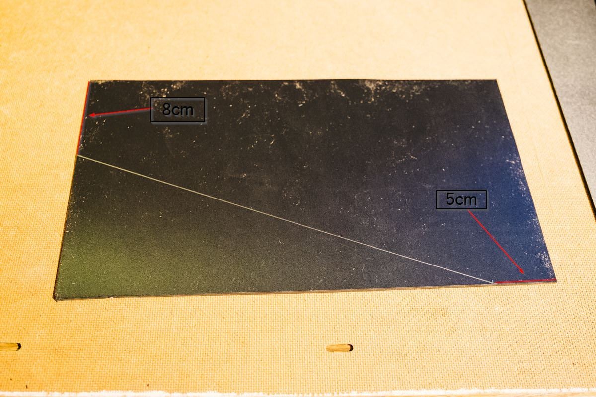 How to Build Your Own Monitor Hood for Less Than $12 | PetaPixel