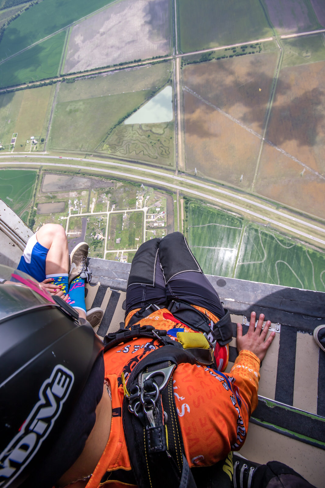 Photographing Skydivers: Be Ready for Anything | PetaPixel