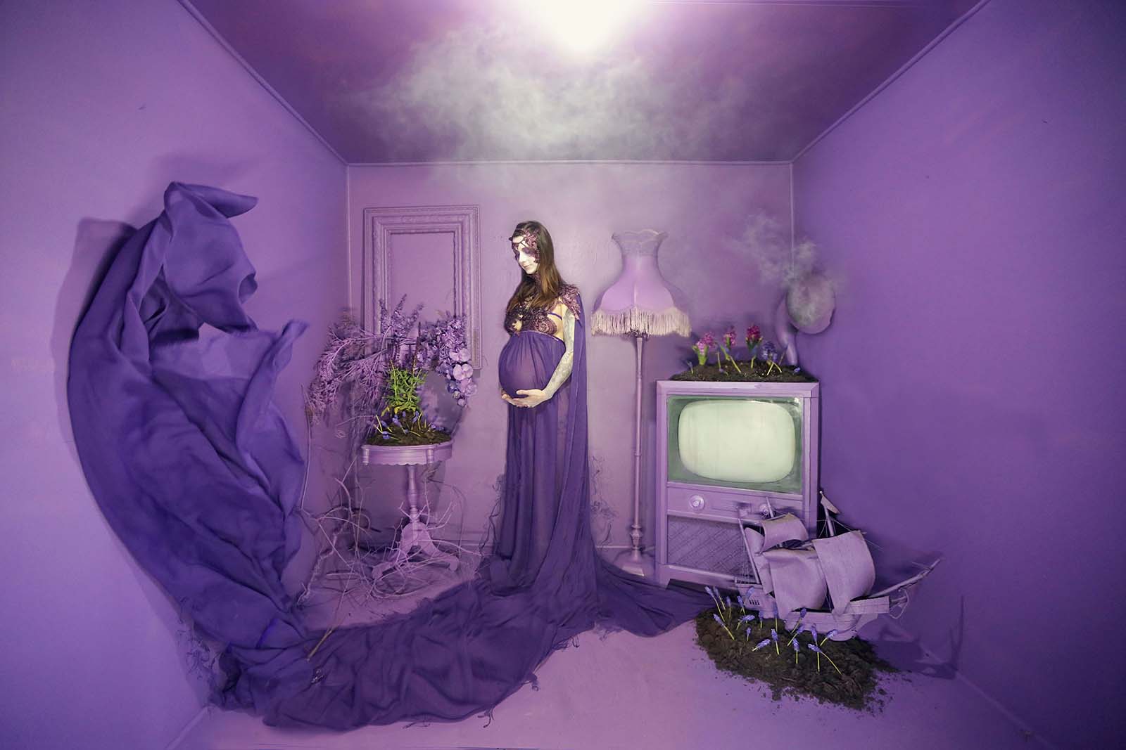 This Photographer Paints Entire Rooms a Single Color for Surreal Shots ...
