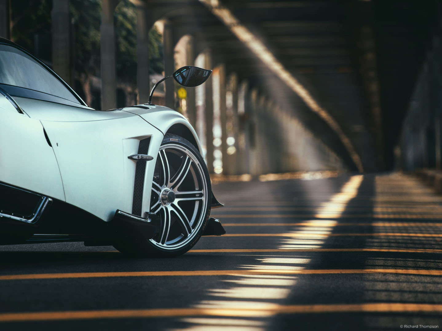 Photographing a $2,500,000 Car with a $50,000 Camera | PetaPixel