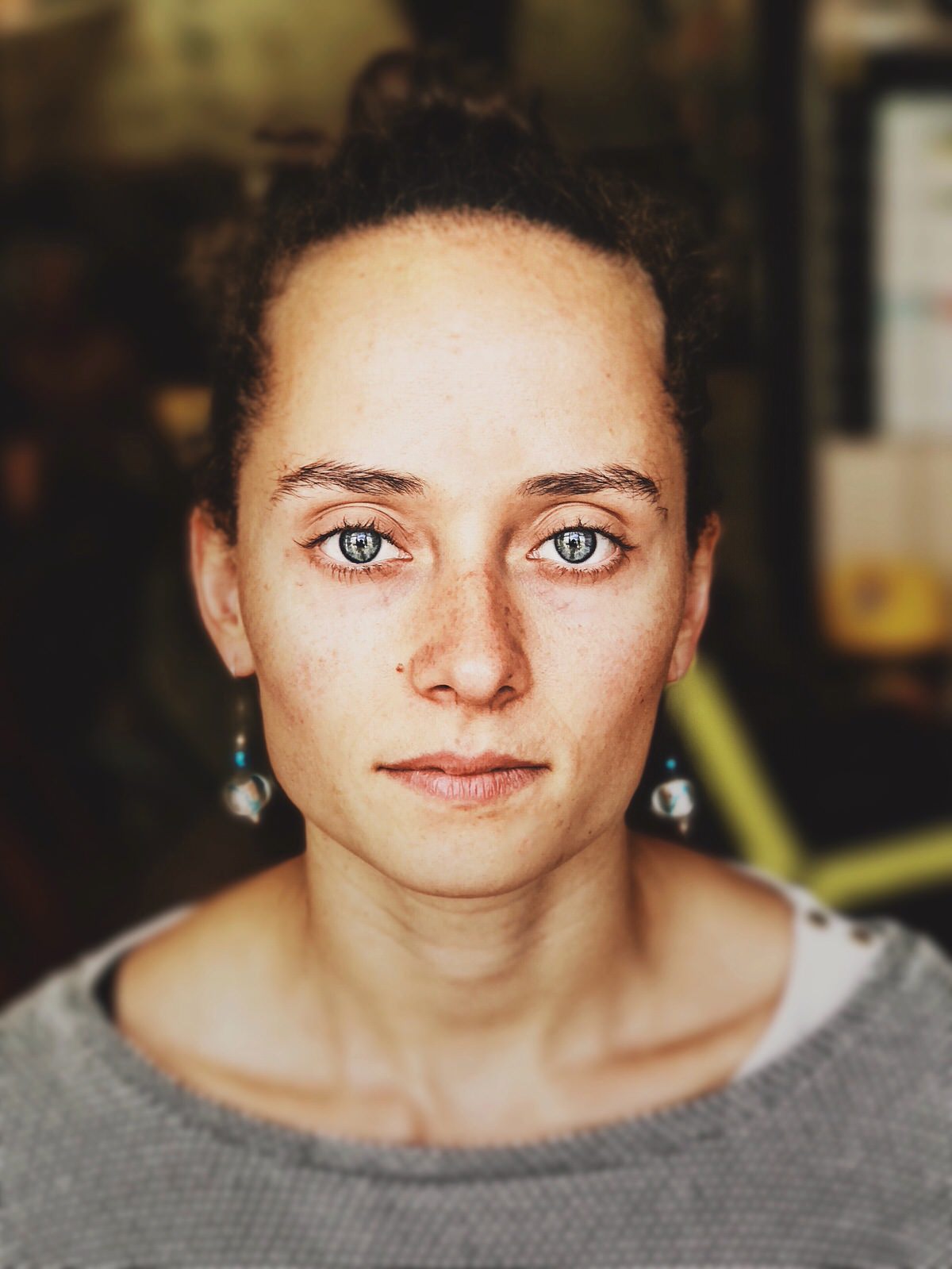 This Photographer Used a McDonald's Big Mac Box to Light Portraits ...