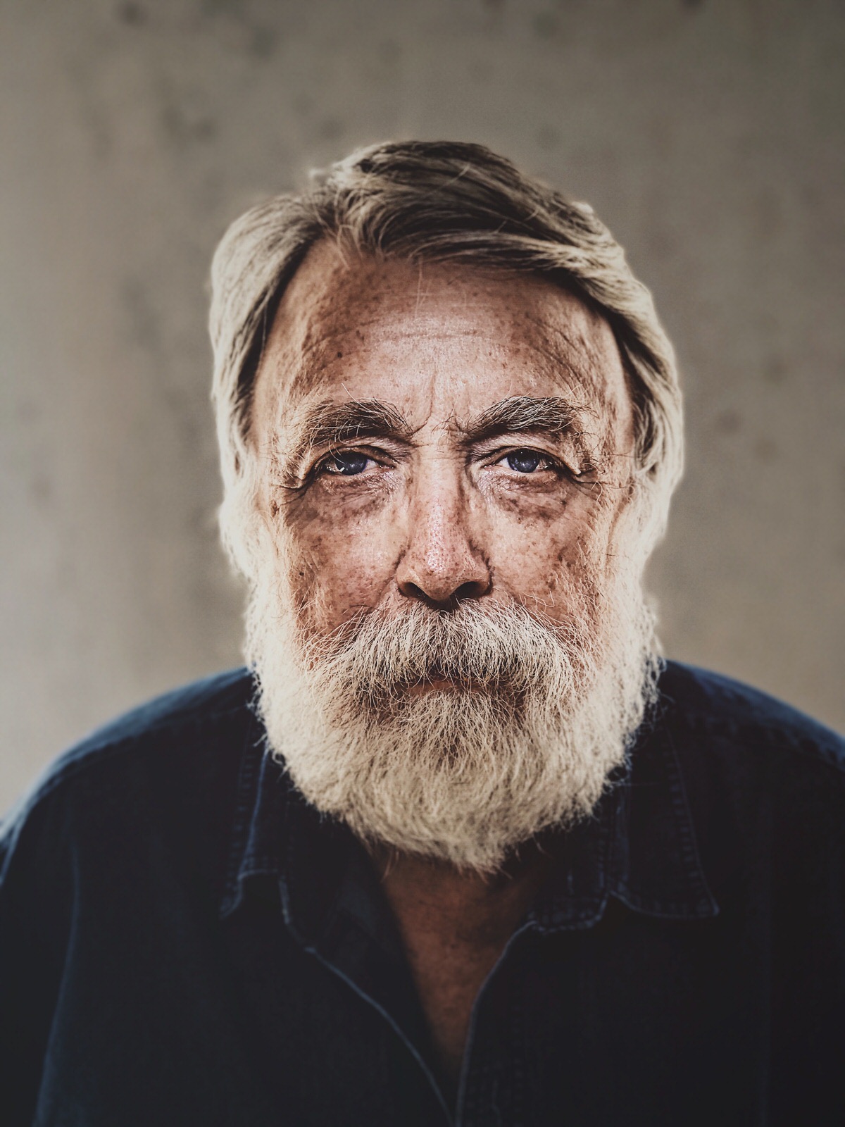 This Photographer Used a McDonald's Big Mac Box to Light Portraits ...