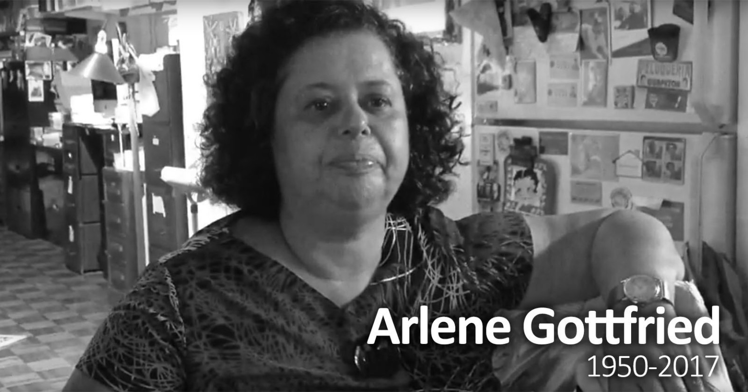 Legendary NYC Street Photographer Arlene Gottfried Dies at 66 | PetaPixel