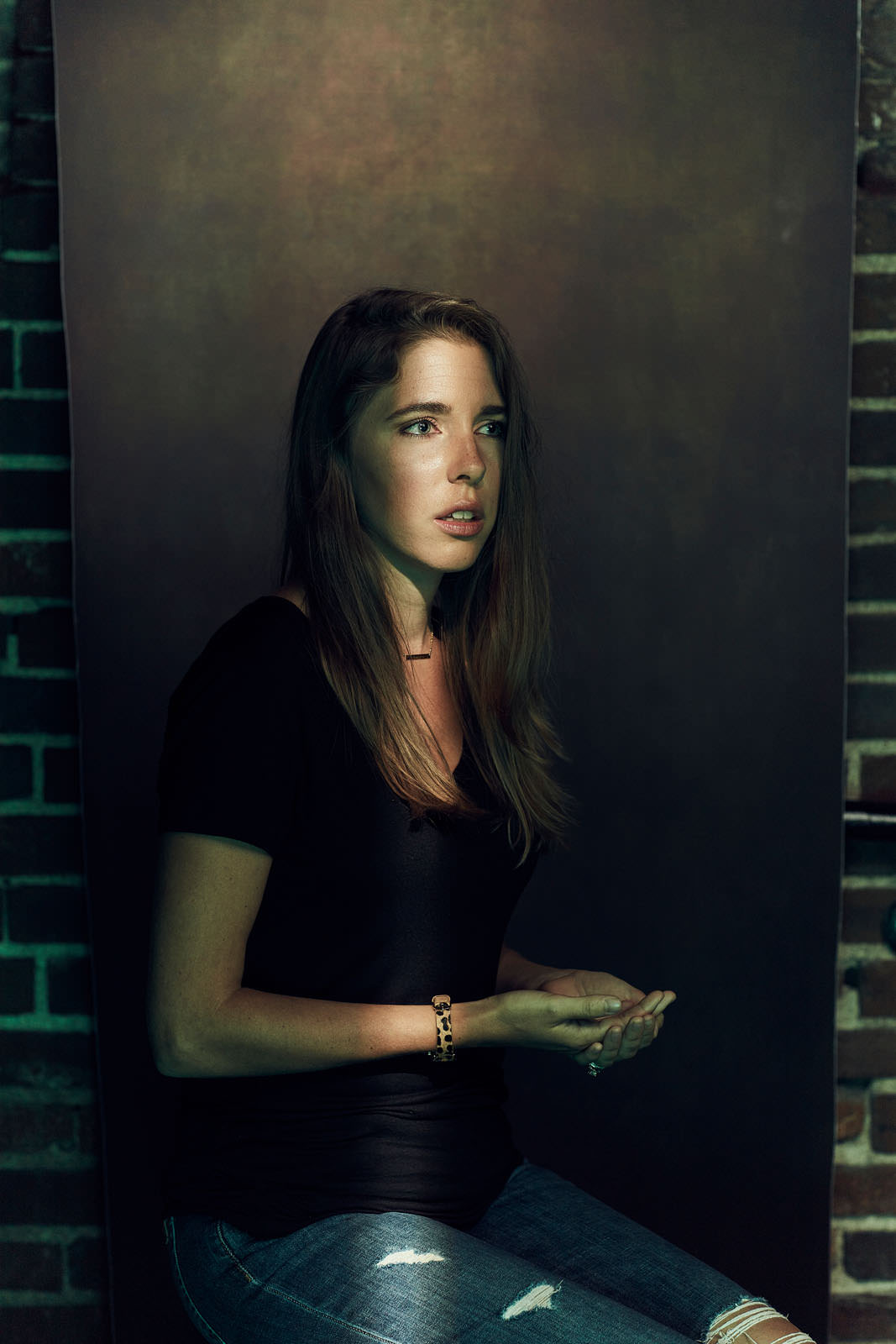 Jeremy Cowart Drew and Printed a DIY Photo Backdrop in 30 Minutes ...