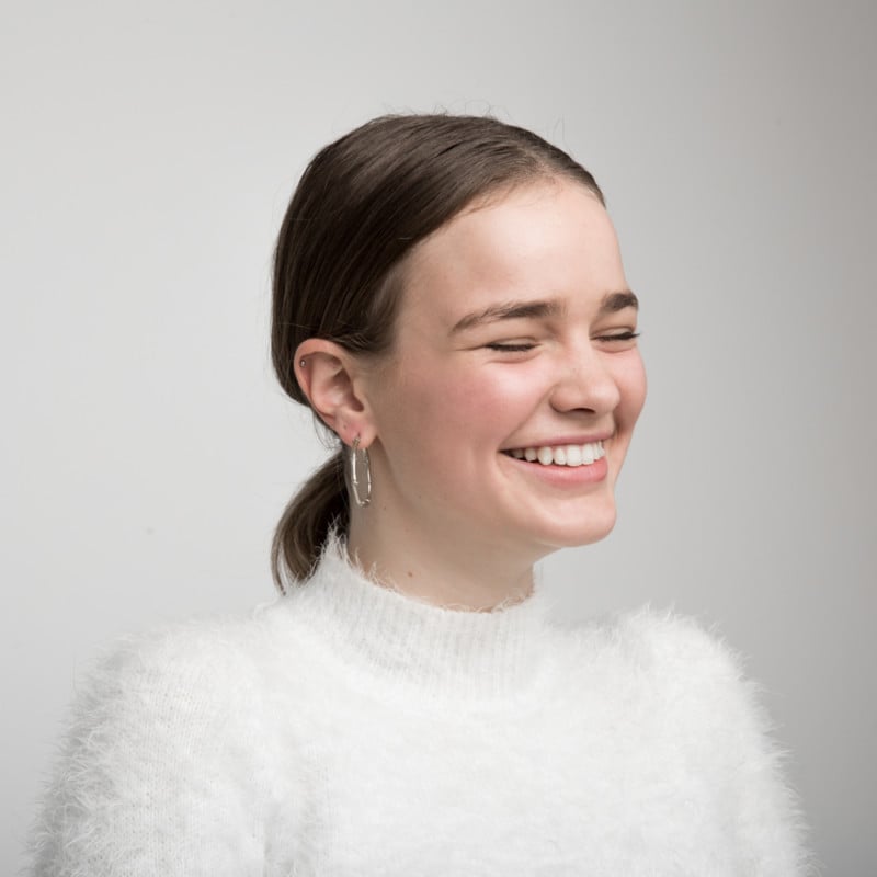 Basic Tips for Posing Female Models | PetaPixel