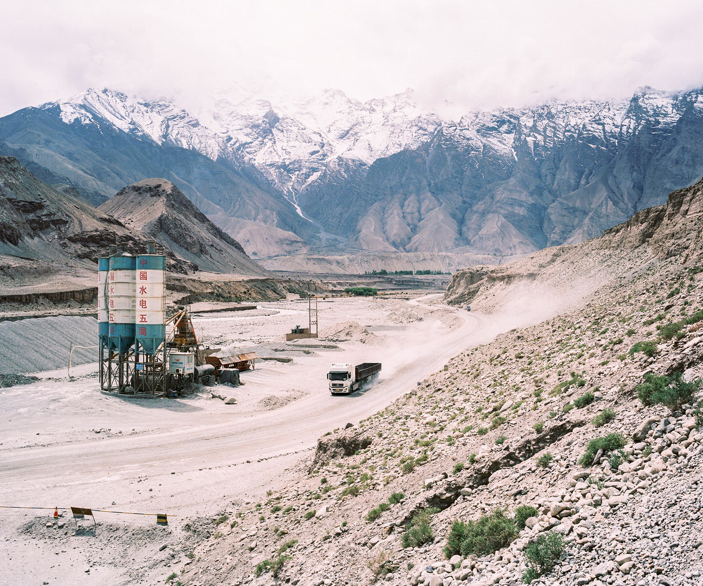 Out West: A Visual Narrative of China’s Westernmost Region | PetaPixel