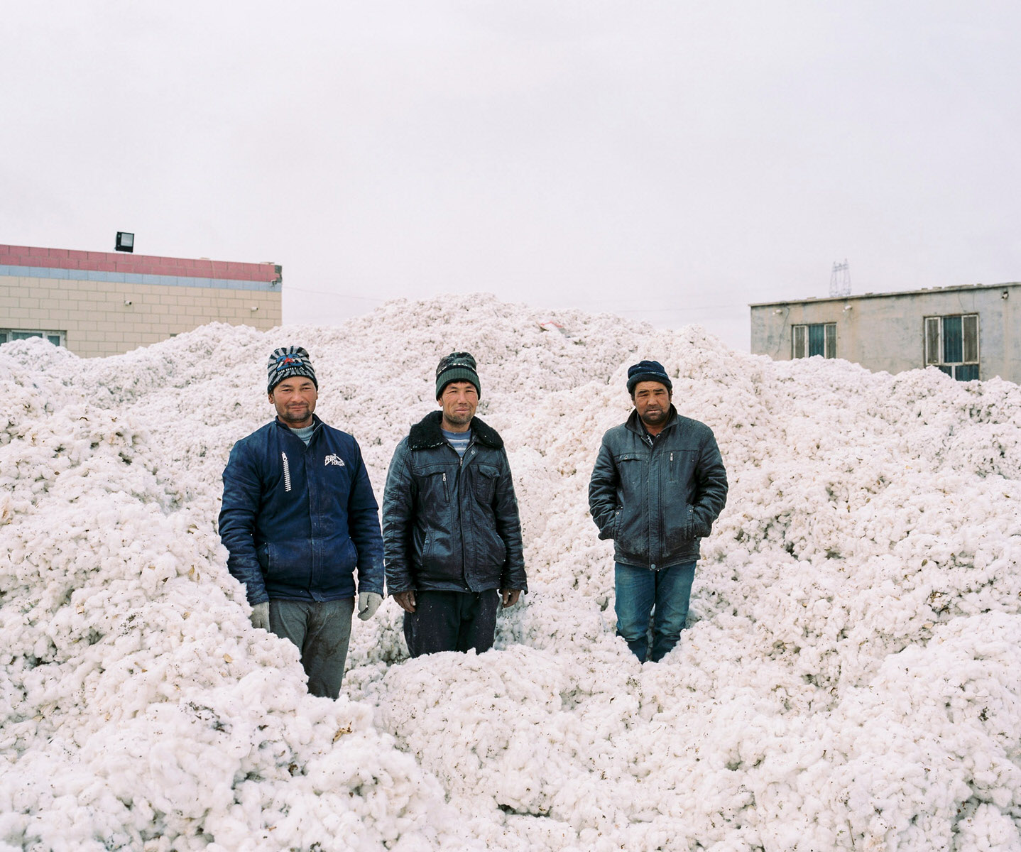 Out West: A Visual Narrative of China’s Westernmost Region | PetaPixel
