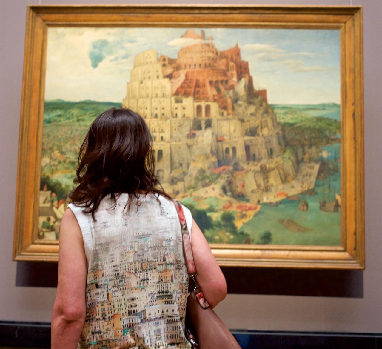Photos of People Matching Paintings in Museums | PetaPixel