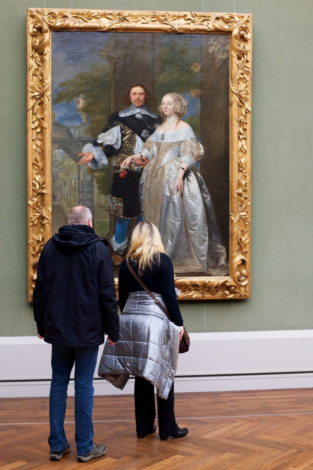 Photos of People Matching Paintings in Museums | PetaPixel