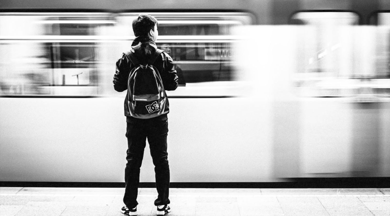 5 Street Photos to Look Out For While Commuting to Work | PetaPixel