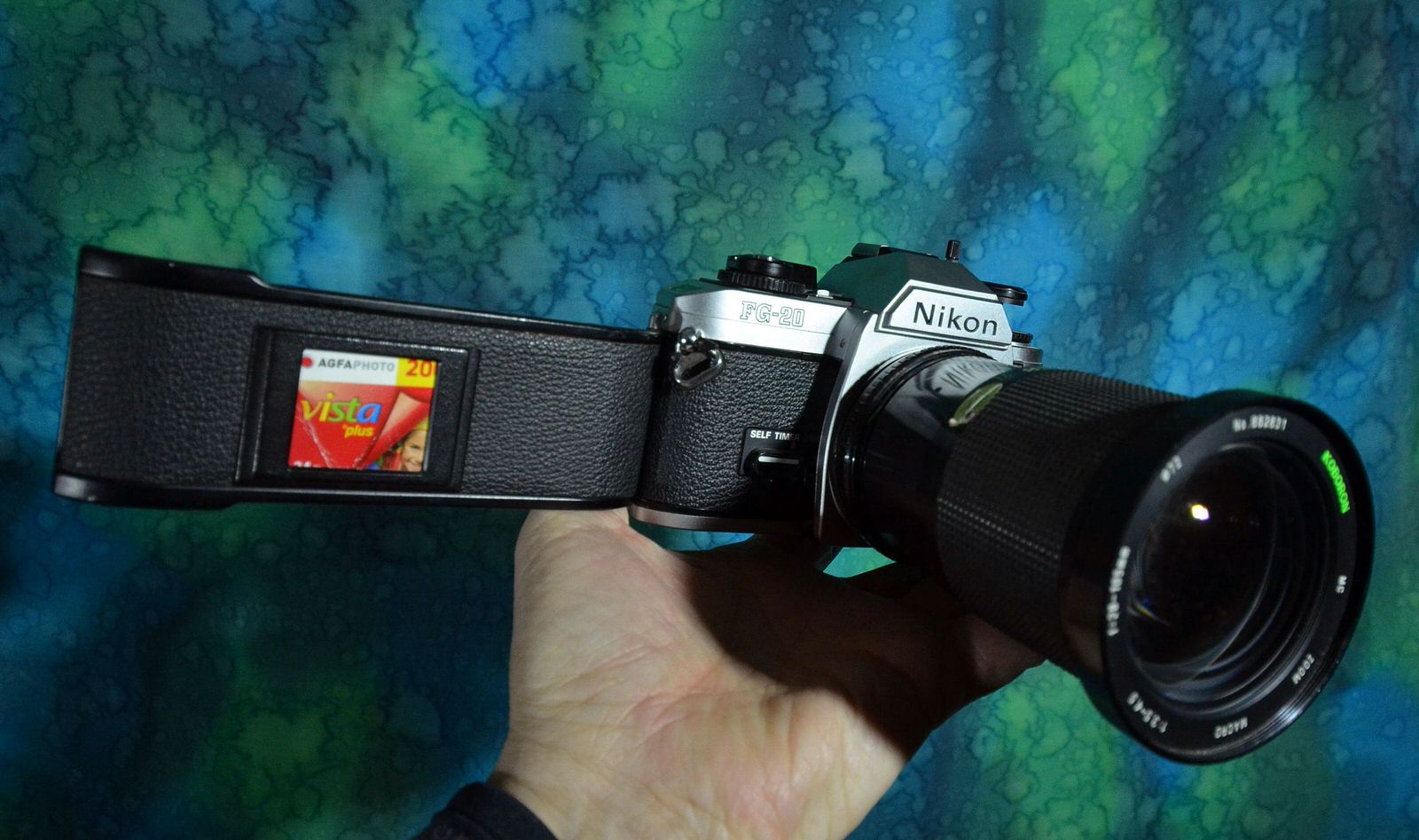 This 'Broken Digital Camera' Was Quite a Bargain | PetaPixel