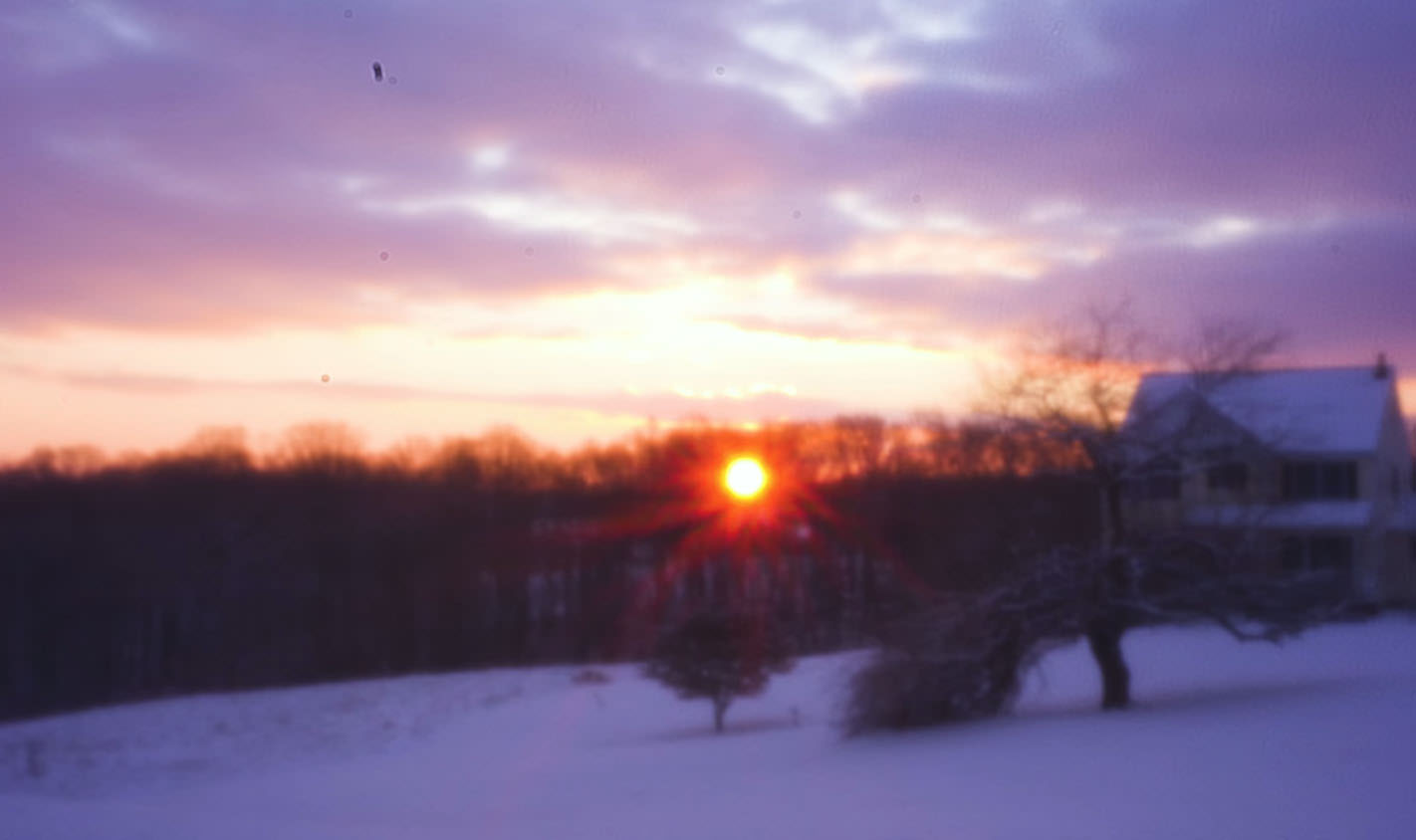 How to Make a DIY Pinhole Lens with a Camera Body Cap: A 1-Minute Guide ...