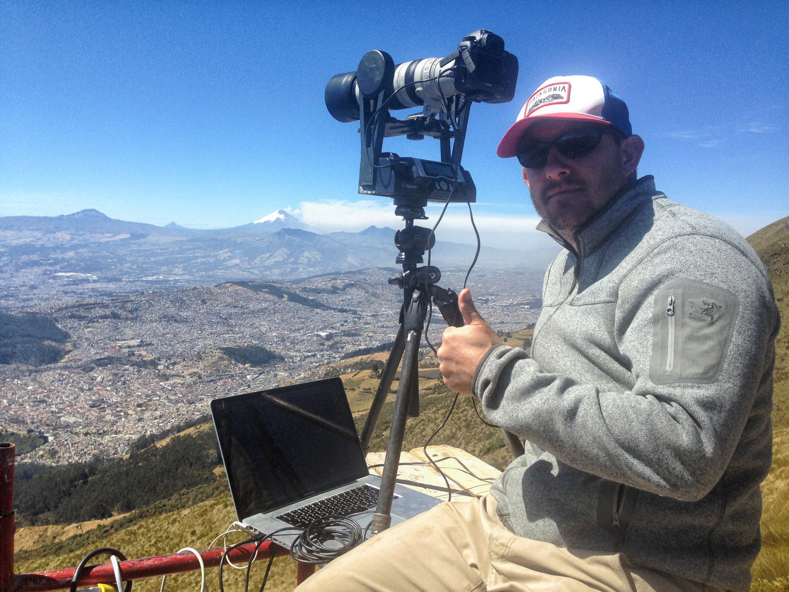 How I Created a 16-Gigapixel Photo of Quito, Ecuador | PetaPixel