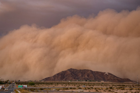 This Time-Lapse Shows a Massive Dust Storm Sweeping Across Arizona ...